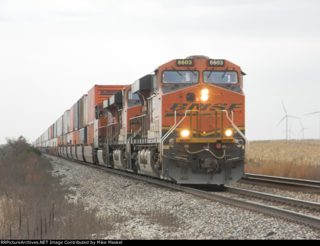 BNSF 6603